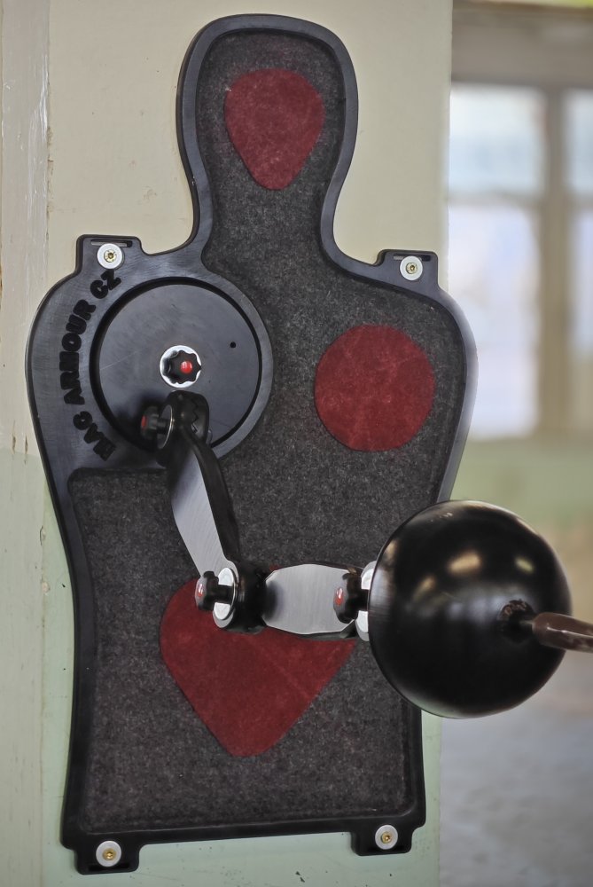 Dummy for Rapier Fencing SILHOUETTE :: MAC Armour